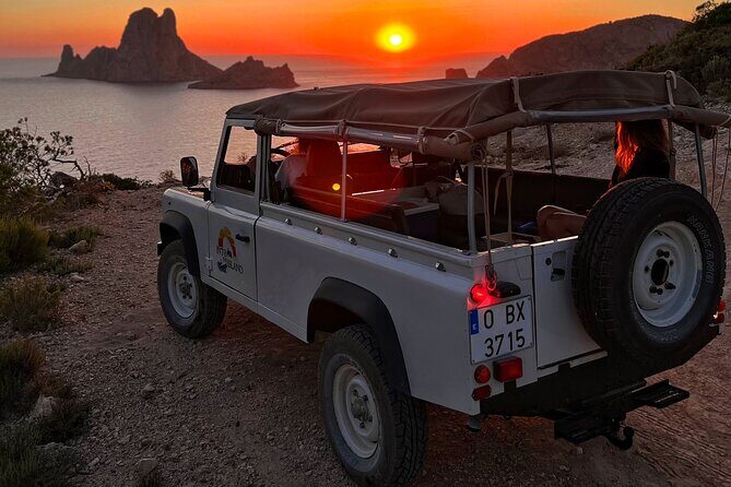 Combo : Boat, 4x4, hiking in Es Vedra for sunset - Transportation and Logistics