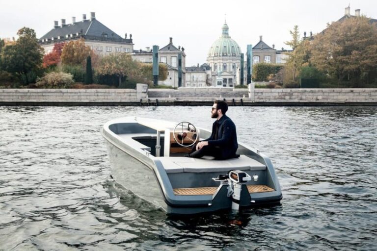 Copenhagen: Private Boat Tour with Captain (Lite) - What to Expect: A Step-by-Step Breakdown