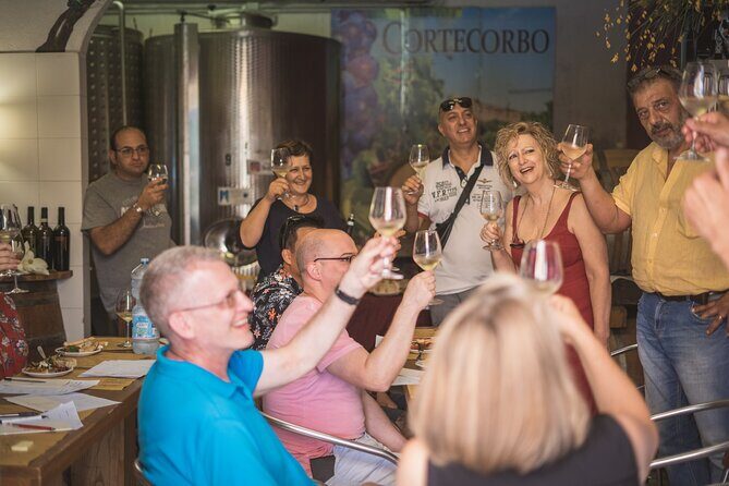 Cortecorbo Irpinia-wines: tour of the vineyards- Cooking class- wine tasting - Key Points