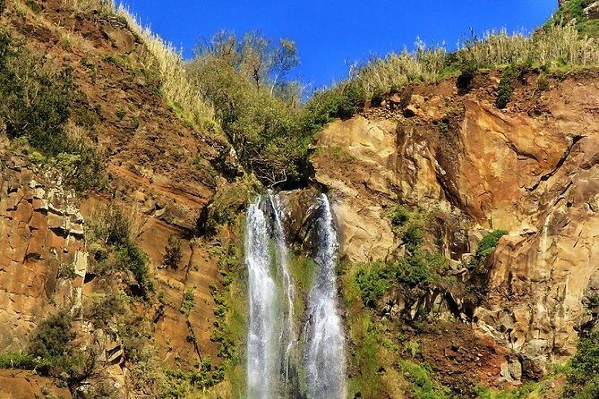 Craters of Fire - 4X4 Full-Day Tour - Itinerary Breakdown: A Day in the Madeira Countryside