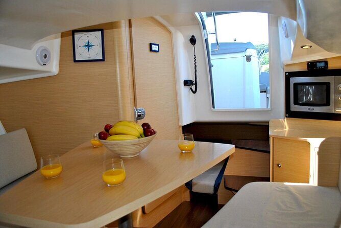 Crete Yacht Cruises 6-hours private Guided Cruise in Ag. Nikolaos - Who Would Love This Experience?