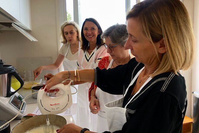 Croix Rousse Market & Rooftop Cooking Class in Lyon - The Experience in Detail