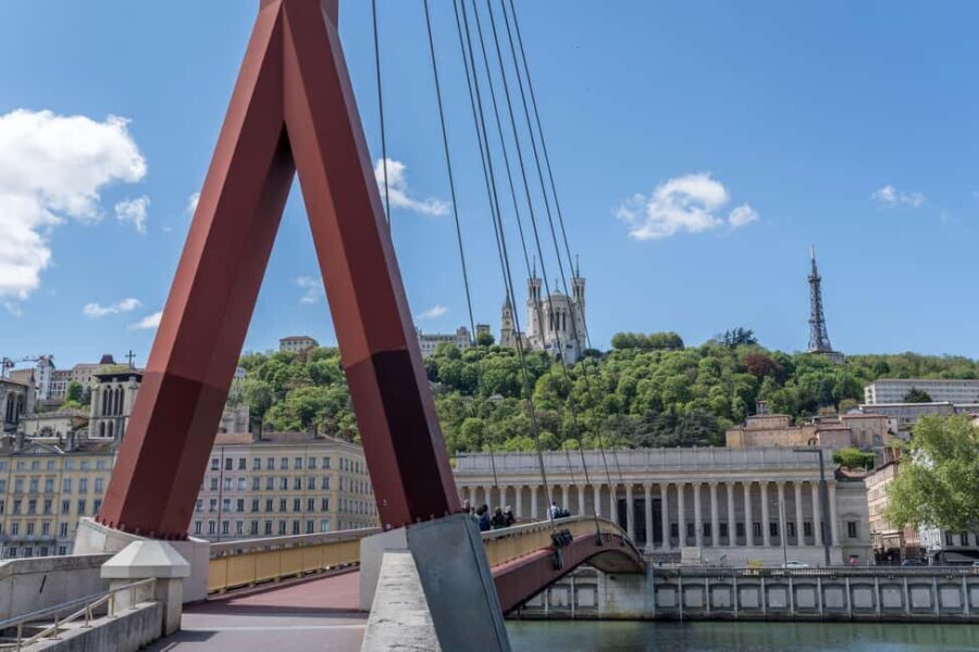 Culture History & Secrets: Lyon with a local artist -english - Why You’ll Love This Tour