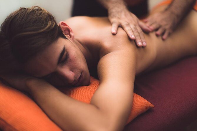 Custom Massage: 1 hour - What to Expect During Your Massage