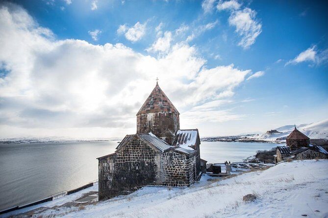 Day tour Armenia Dilijan and Sevan Lake from Tbilisi - Arrival in Dilijan: Forests and Artistic Vibes