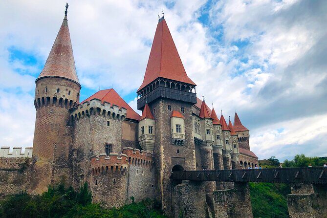 Day Trip to Turda Salt Mine and Corvin Castle from Timisoara - FAQs