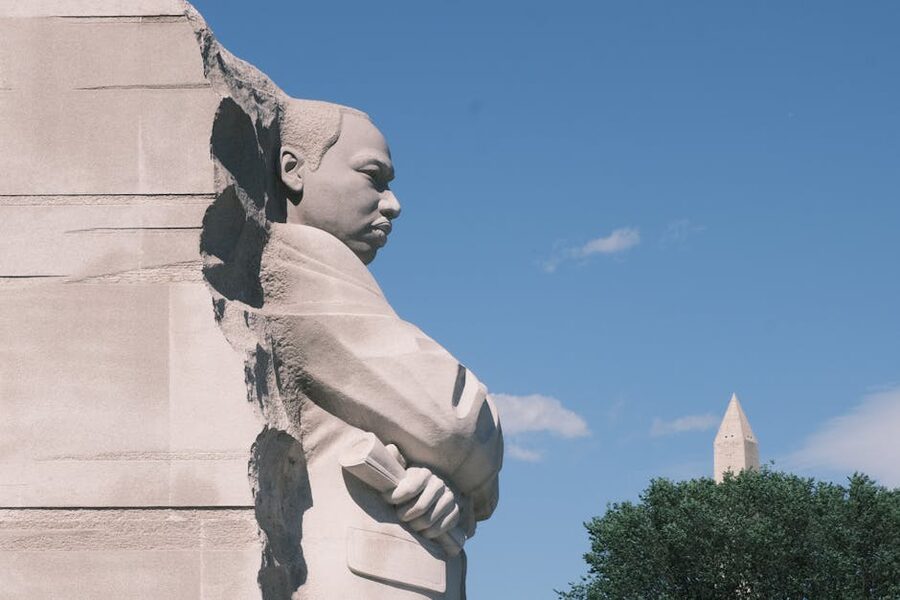 Martin Luther King Jr Memorial with Washington Monument