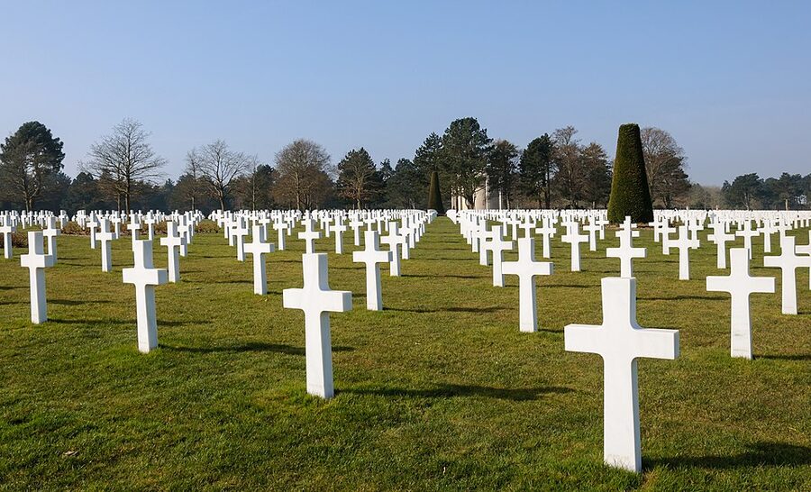 Rows of white crosses at the Normandy American Cemetery, Colleville-sur-Mer