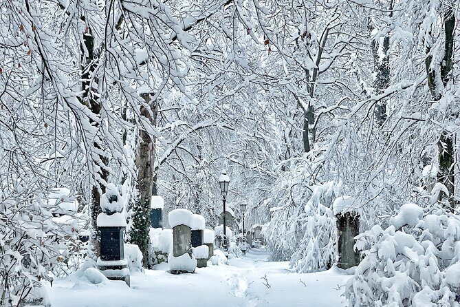 Death and Chocolate: Walking Tour of Munich's Old South Cemetery - Exploring Munich’s Darker and Sweeter Sides