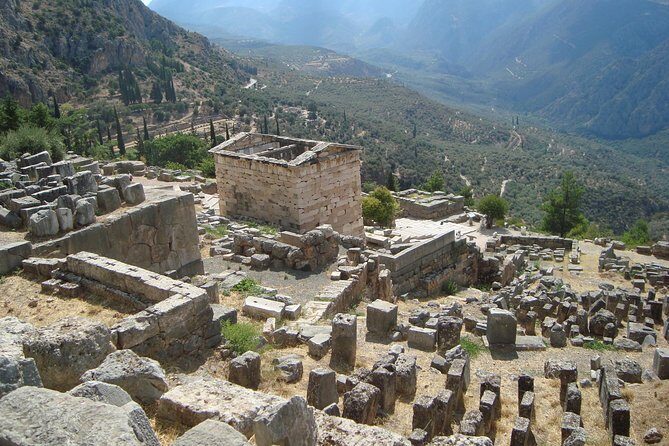 Delphi, Hosios Loukas Monastery full day private tour from Athens - Pricing & Value