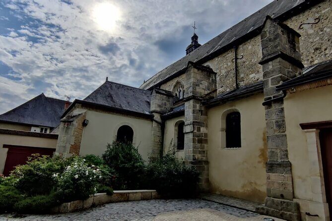 Discover Champagne in half a day in a Van - FAQs