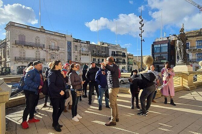 Discover the 3 Cities - Private Insider Walking Tour - Practical Details and Tips