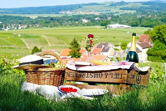 Discover The Cellars in The Heart of The Countryside in Champagne - FAQ