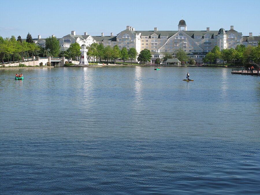 Lake Disney shore between the resort hotels