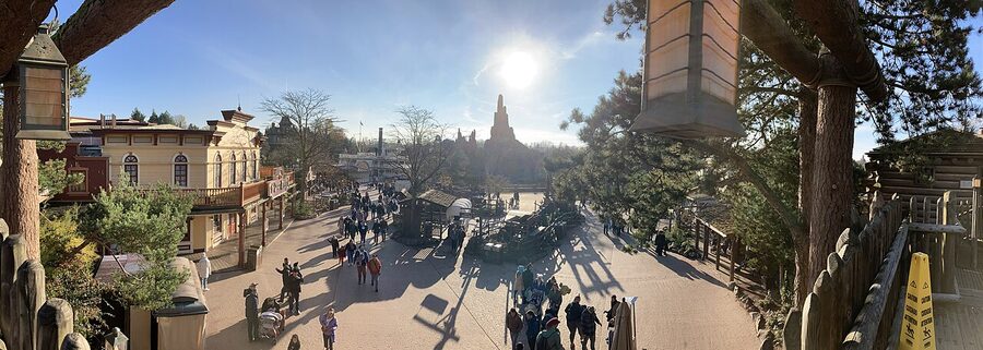 Frontierland panorama at Disneyland Paris