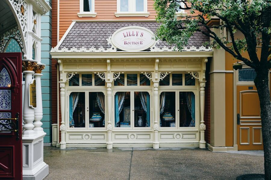 Main Street boutique facade at Disneyland Paris