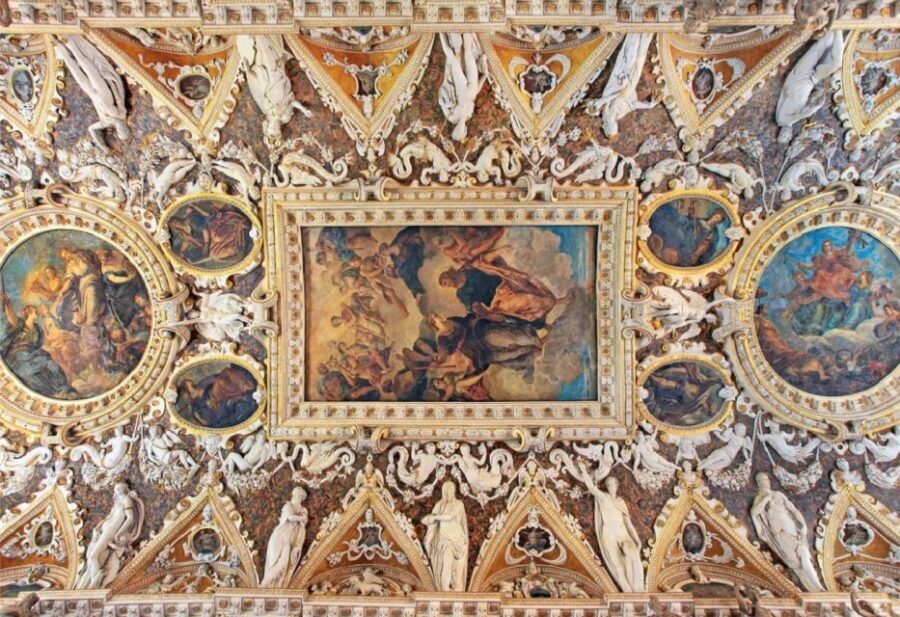 Doge's Palace small group or private tour with a local guide - Practical Details & Tips