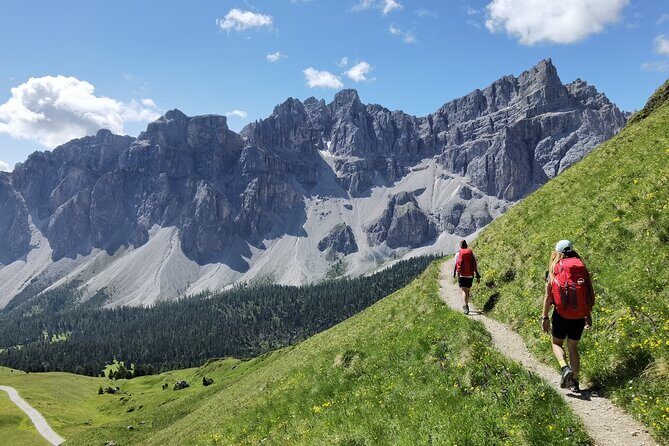 Dolomites Alta Via Multi Day Hiking Tour (2 to 4 days) - What Do Reviewers Say About the Guides and Support?