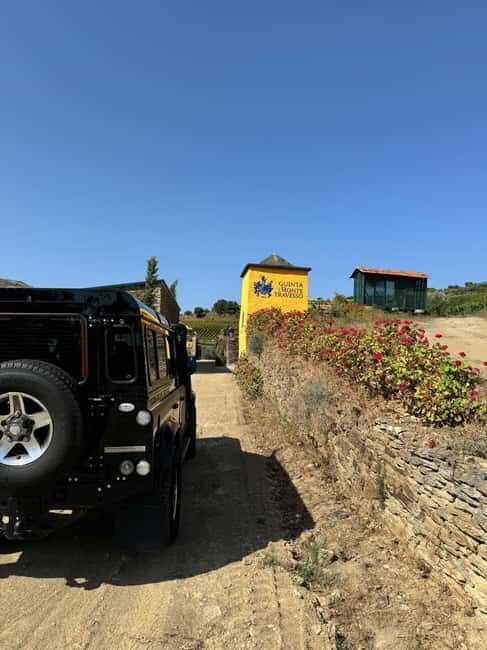 Douro offroad experience: visit to a winery and a picnic - What Travelers Can Expect