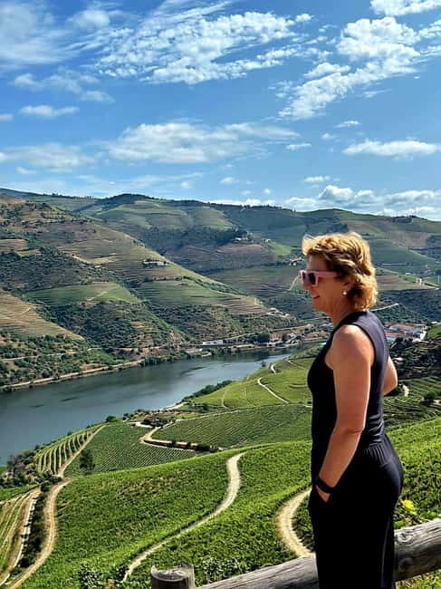 Douro Valley: Small-Group Tour, Winery's Lunch, Private Boat - Transportation, Guides, and Group Size