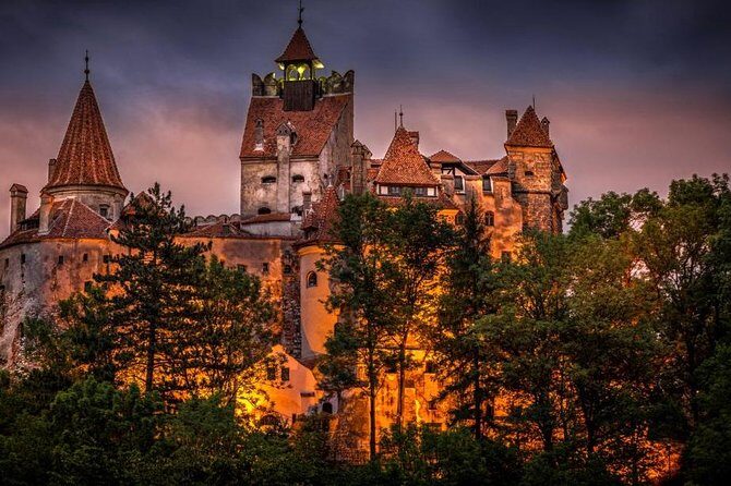 Dracula Castle, Peles Castle and Rasnov Fortress from Brasov - An In-Depth Look at the Tour Itinerary