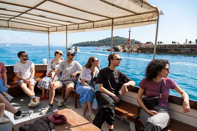 Dubrovnik 45-Minute Boat Tour Around Old Town Walls - The Value of the Experience