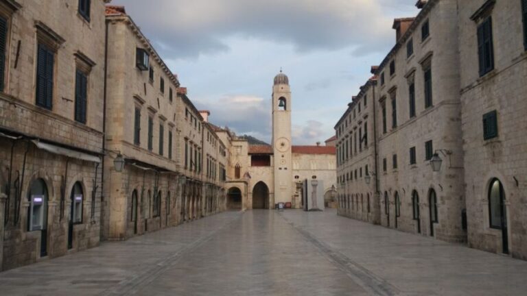 Dubrovnik: Insider 90-Minute Walking Tour With a Local - A Closer Look at the Itinerary