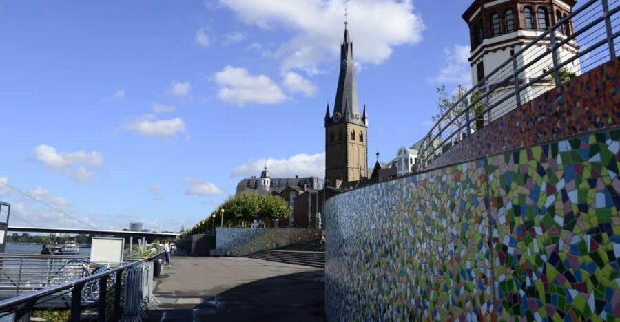 Düsseldorf: Guided Old Town Tour with Beer Break - Practical Details and Why They Matter