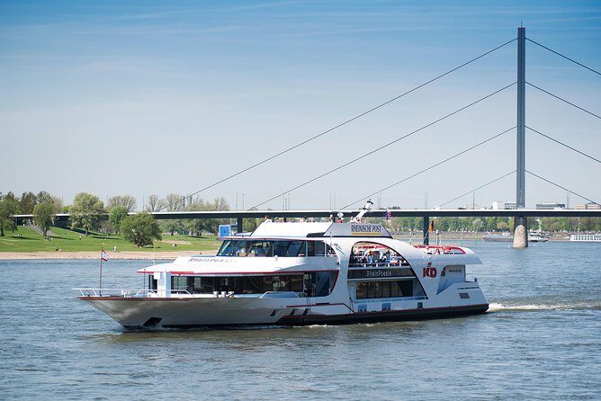 Düsseldorf Sightseeing round-trip Cruise - The Real Value of This Cruise