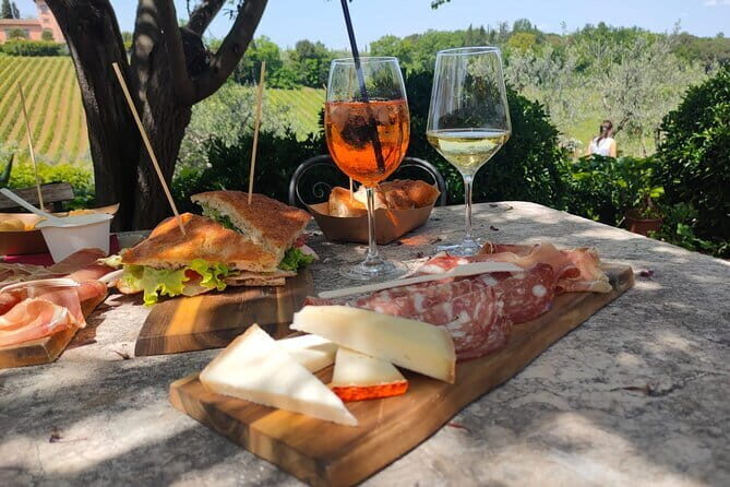 E-bike Tuscany and Chianti Self-Guided Tour with Vineyard Visit - Exploring the Itinerary in Detail