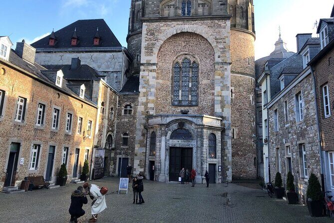 e-Scavenger hunt Aachen: Explore the city at your own pace - The Itinerary and Stops – What’s Included?