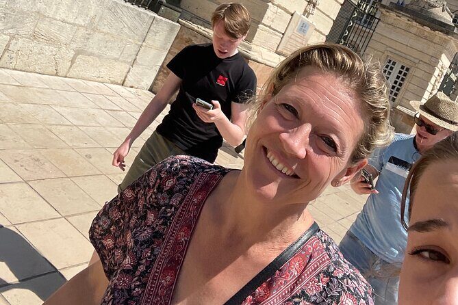 e-Scavenger hunt Dijon: Explore the city at your own pace - How the Tour Works and What You’ll Experience