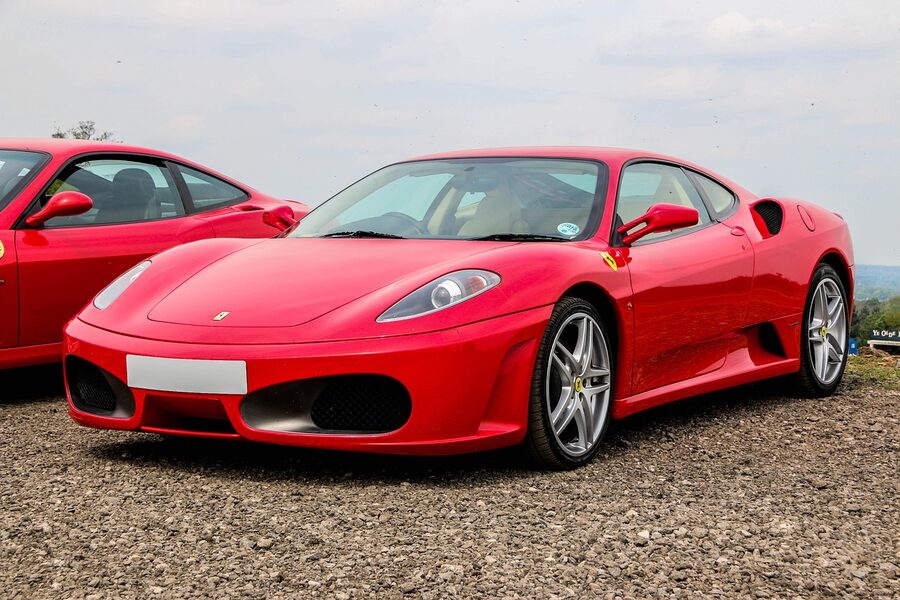 Ferrari F430 supercar style vehicle
