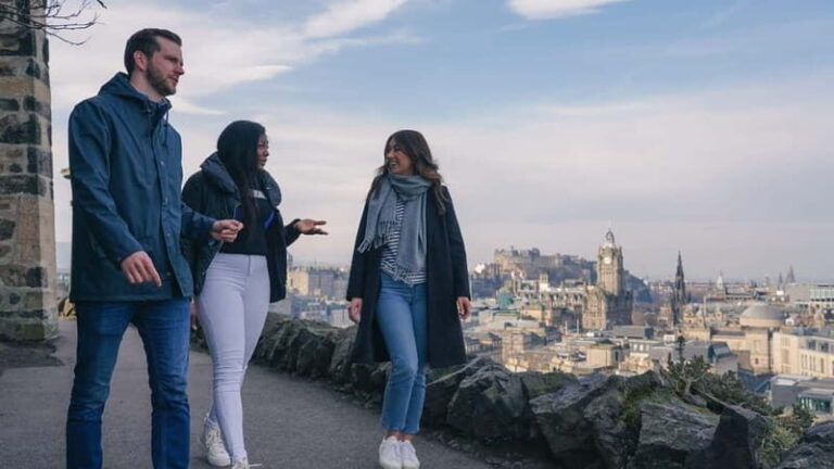 Edinburgh Like a Local, Private & Personalized (2-3hrs) - Exploring Iconic Landmarks & Hidden Treasures