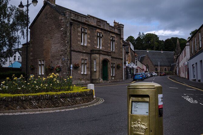 Edinburgh: Loch Lomond, The Highlands & Hairy Coo's (Small-Group) - A Detailed Breakdown of the Itinerary