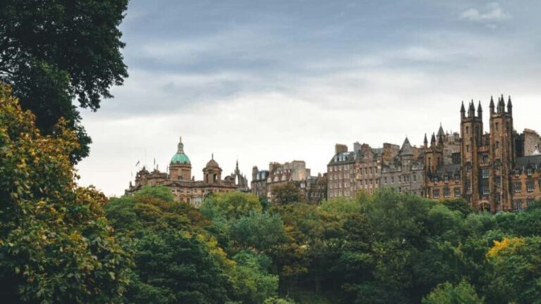 Edinburgh Old Town History Walking Tour - The Value of This Tour