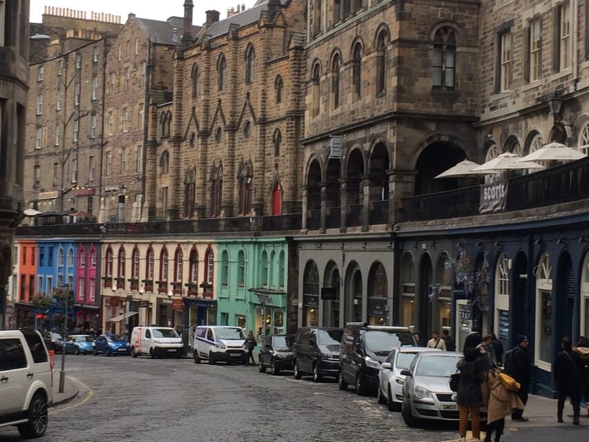 Edinburgh: Old Town Private Walking Tour with Historian - Why This Tour Stands Out