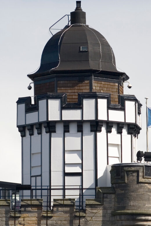 Edinburgh: Old Town Walking Tour with an APP - The Itinerary: What You’ll See and Hear