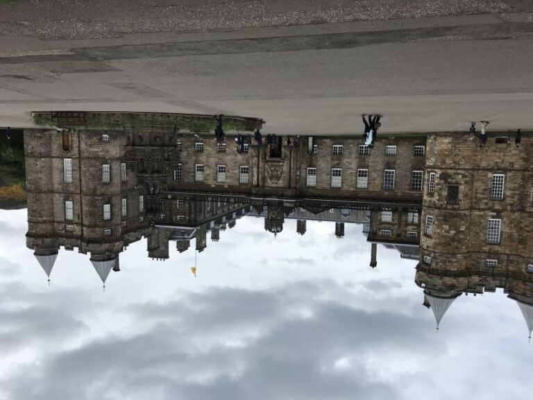 Edinburgh: Outlander Series and Jacobites Walking Tour - What to Expect on This Edinburgh Walking Tour