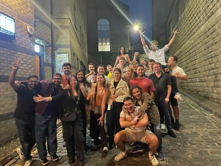 Edinburgh: Ultimate Pub Crawl Party with 7 Bars & 1 Club - Who is this pub crawl best suited for?