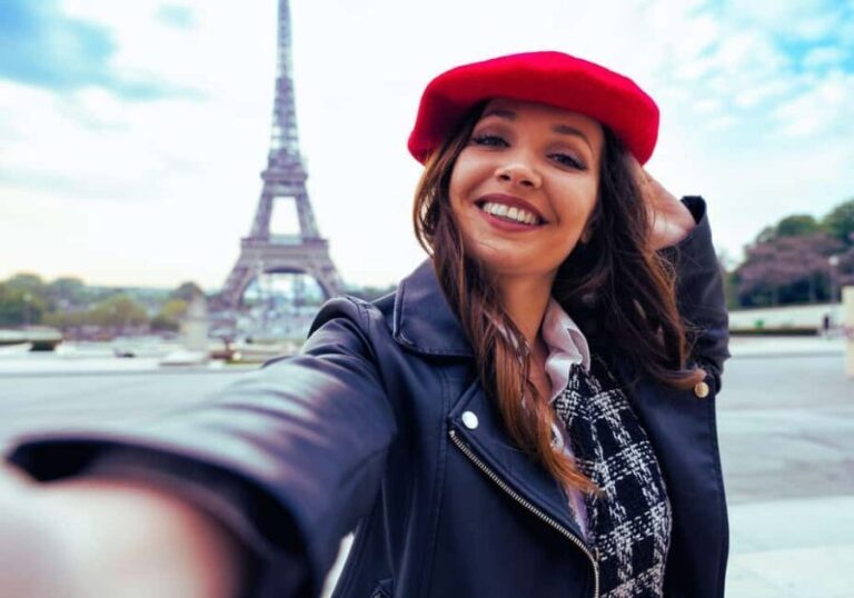 Eiffel Tower Access with Host - A Practical Breakdown of the Experience