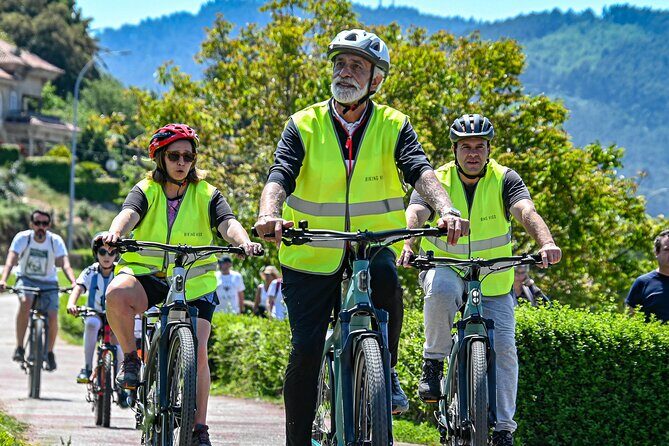 Electric bike tour with optional pick-up for cruisers - FAQ
