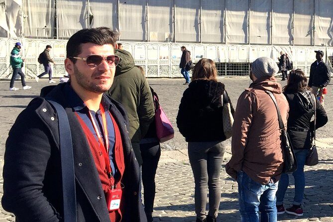 Elena Ferrante Tour (My Brilliant Friend) - Practical Tips for Booking & Enjoyment