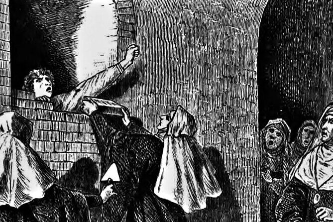 Enigmatic Ghosts, Crimes, & haunting Tales of dark Bordeaux - Who Will Love This Tour?