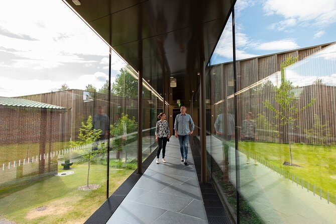 Entry to the amazing Serlachius Museums in the Tampere region - Meeting Points and Practical Info