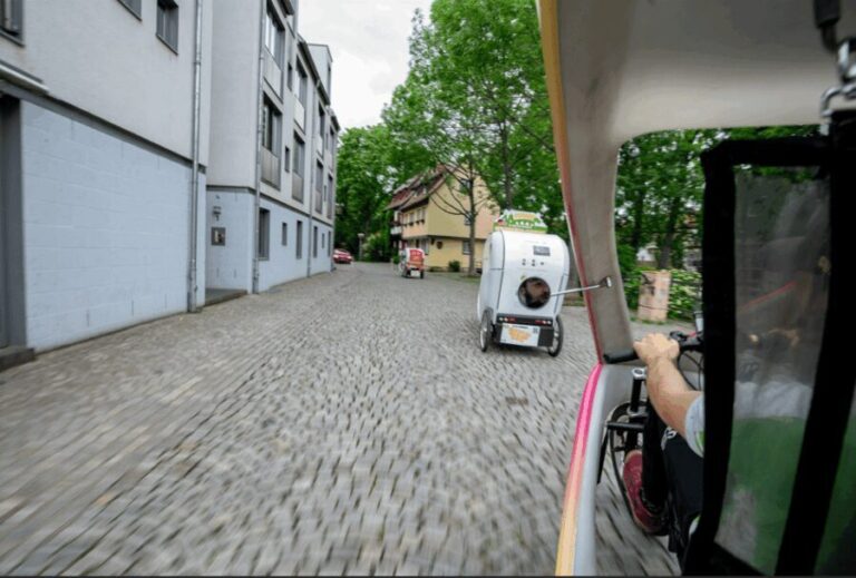 Erfurt: KiKa TV Characters Kids Tour by Pedicab - Exploring Erfurt with a Whimsical Twist