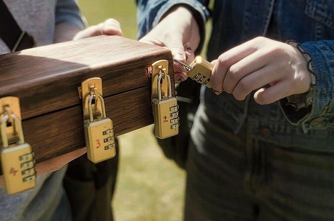 Escape Old Edinburgh with a Thrilling Outdoor Puzzle Trail - Practical Tips for Participants
