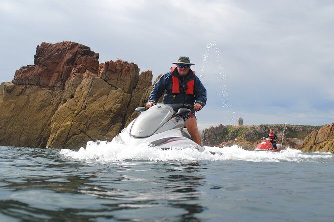 Escorted Coastal Tour by Jet Skis from St. Aubin - Who Should Consider This Tour?