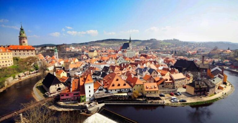 eský Krumlov - FULL DAY TRIP WITH LIVE GUIDE - The Walk Through Cesky Krumlov
