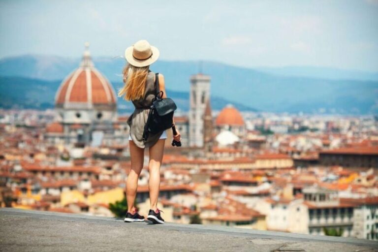 Essential Florence Walking Tour to discover its history - Why Guides Make the Difference